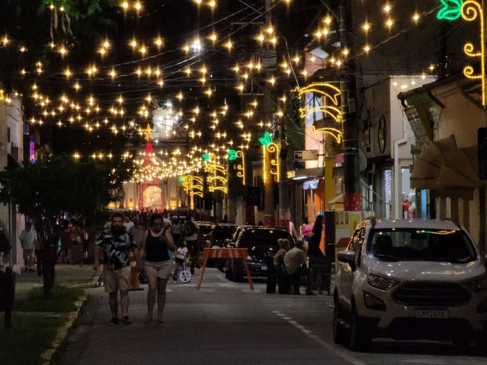 Folia de Reis encerra Natal Iluminado de Tremembé